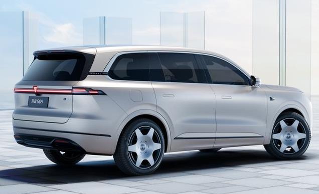 深蓝S09亮相！35万起直逼理想L9、问界M9，外观动力全解析！_新闻看看