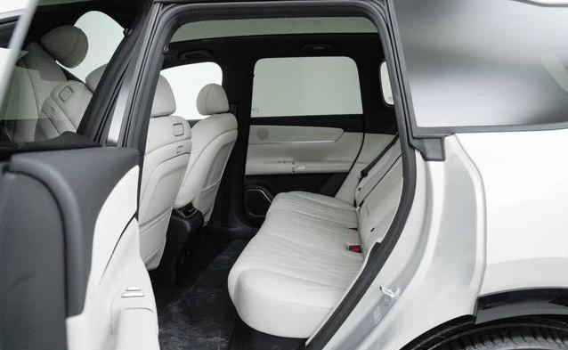 13万插混SUV大比拼，宋PLUS稳如老将，启源Q07为何更吸睛？_新闻看看